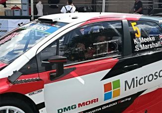 Polycarbonate Window Slider Kits & Slider Scoops